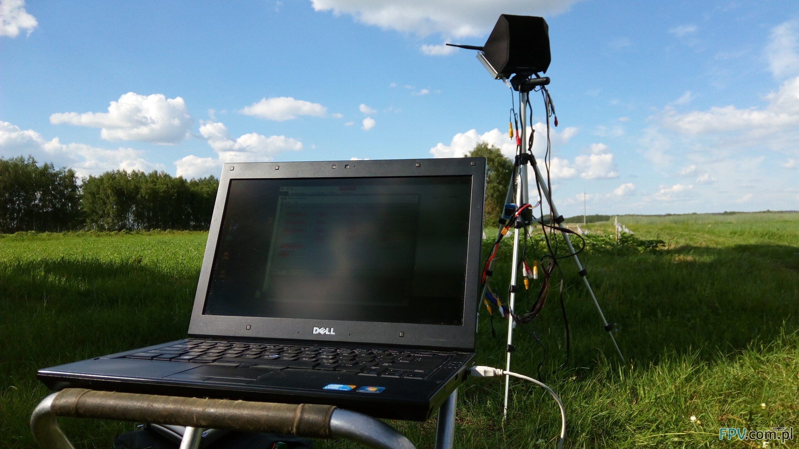 Dlaczego warto dzielić się wiedzą i pasją w świecie FPV? ⋆ FPV.com.pl